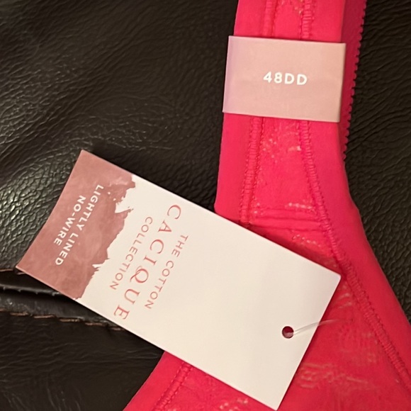 Cacique | Intimates & Sleepwear | Cacique Plus Size Bra 48dd | Poshmark